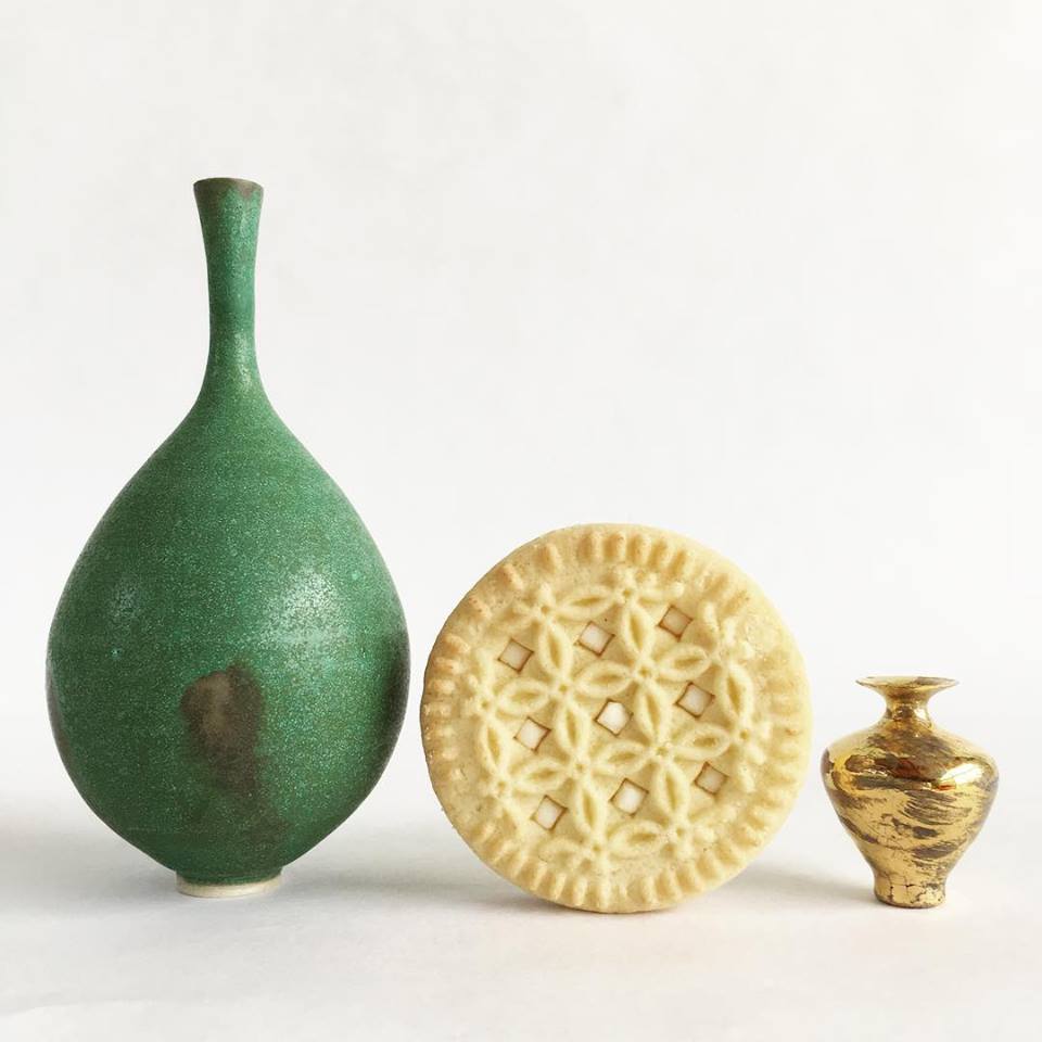 Jon Almeda’s Miniature Hand Thrown Pottery(2) - ArtPeople.Net