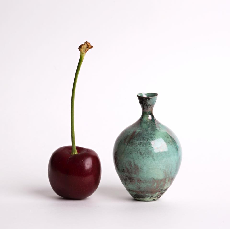 Jon Almeda’s Miniature Hand Thrown Pottery(2) - ArtPeople.Net